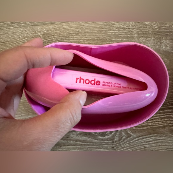 RHODE | Makeup | Rhode Jelly Bean Lip Tint Peptide Glazing Fluid ...